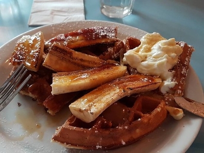 "Elvis Presley Favorite Sandwich and 9 Other Foods " from Elvis