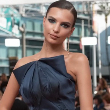 Favourite Books Recommended by Emily Ratajkowski // Full List